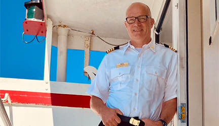 Navigating the Locks and Dams of the Columbia & Snake Rivers | American ...